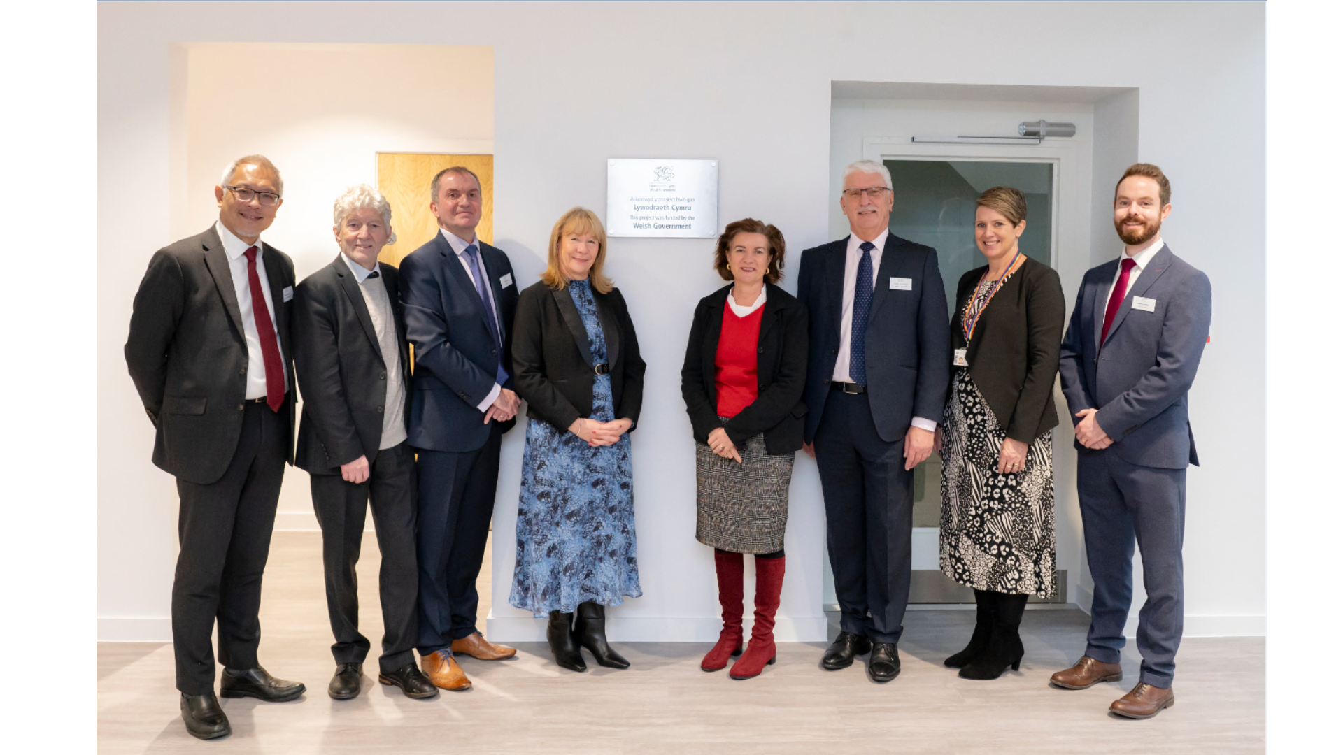 Canolfan Iechyd Genomig Cymru officially opens its doors as the new home of genomics in Wales